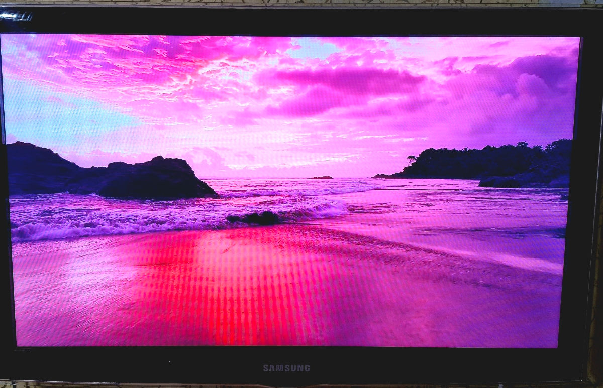 Телевизор Samsung 32"