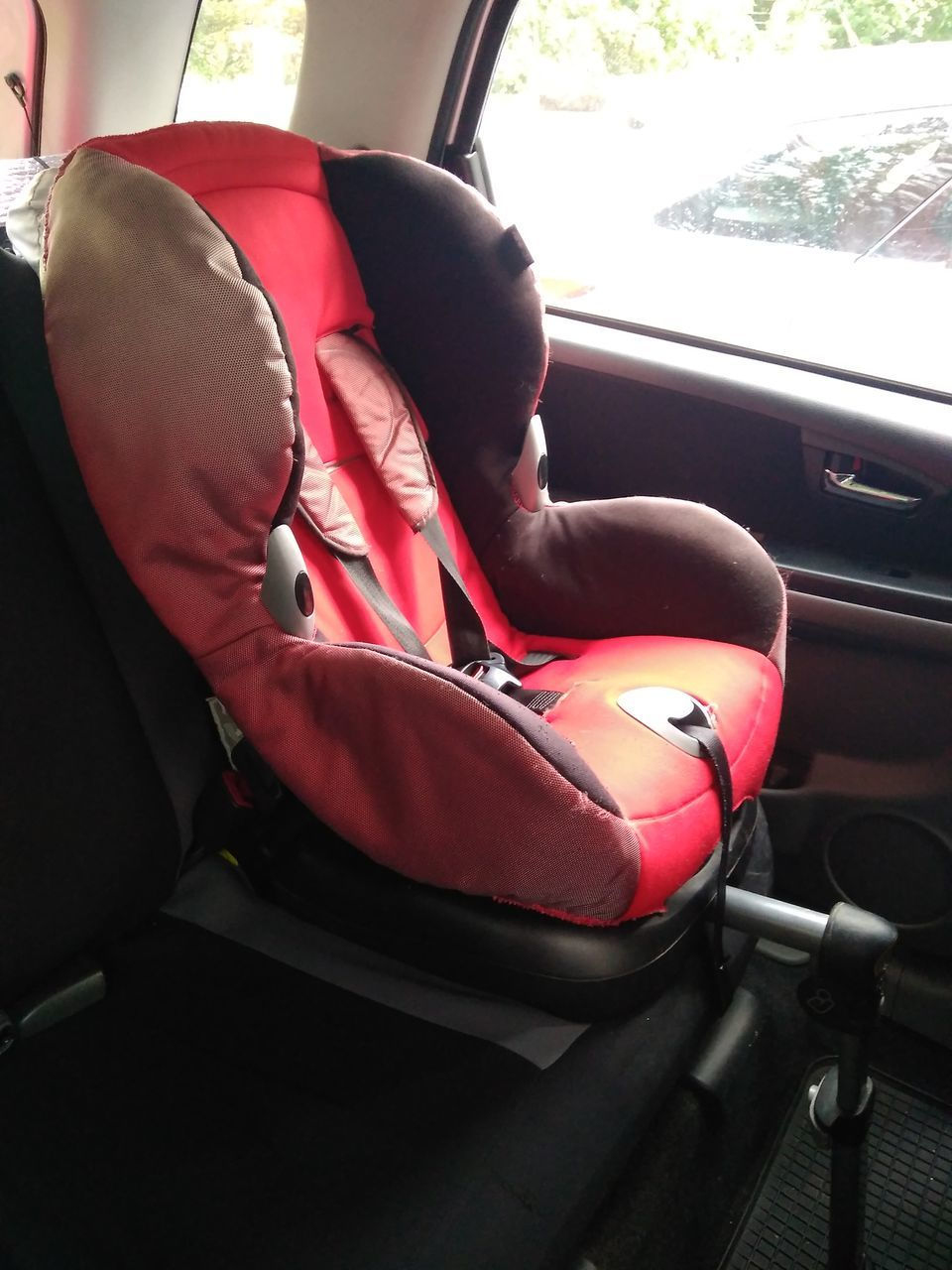 Scaun auto Maxi-Cosi, stare buna