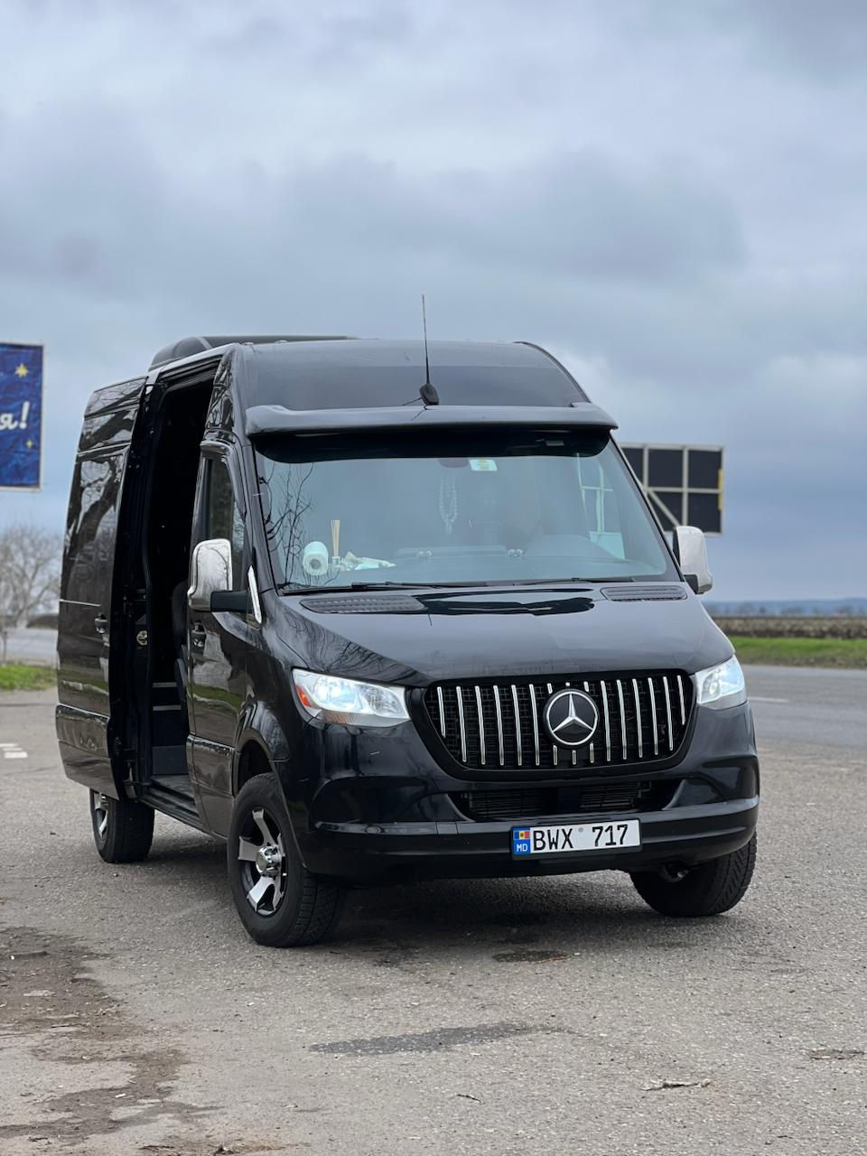 Mercedes Sprinter 907 an. 2019 cu rulaj, Benzină, 25000