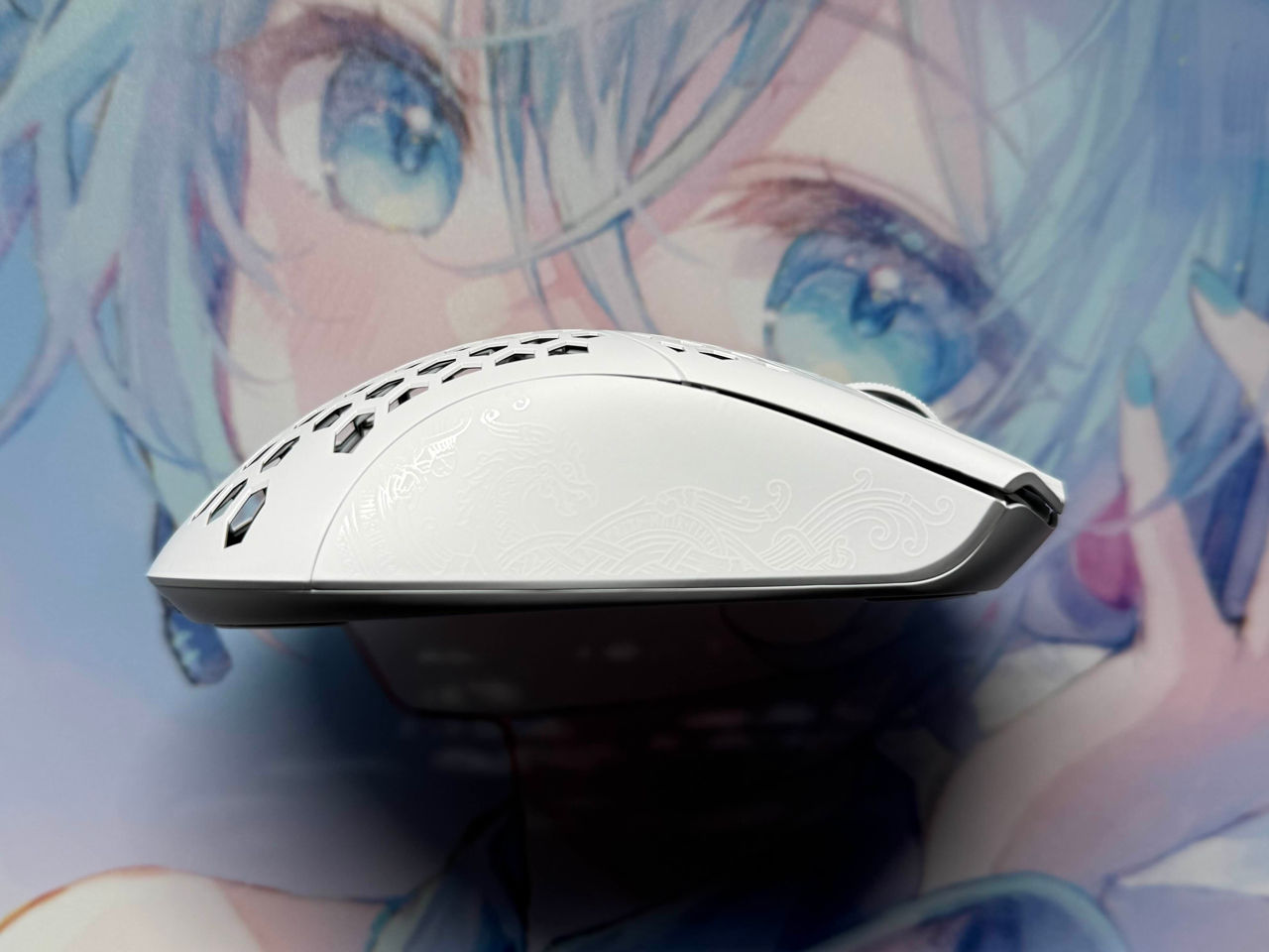 Finalmouse ULX Frostlord Medium