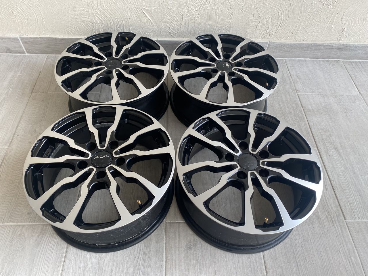 5x114.3 R16