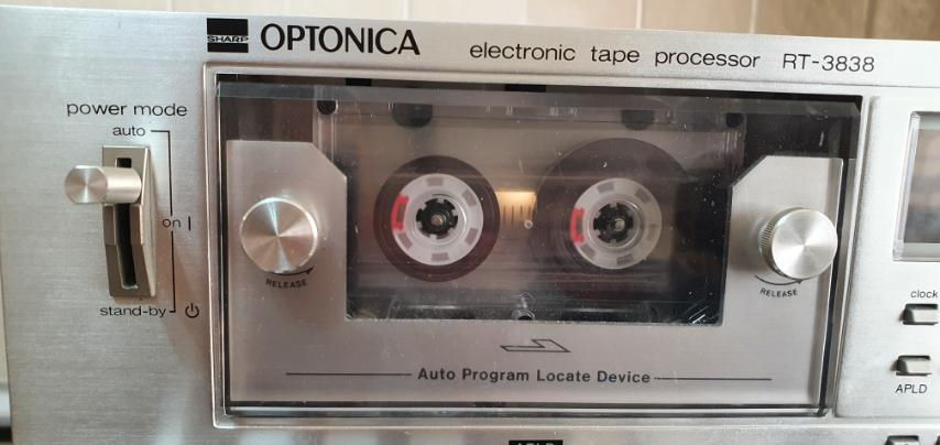 Optonica RT - 3838 кассетный магнитофон.