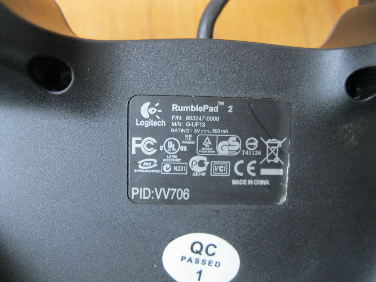 "Logitech" Rumble Pad-2