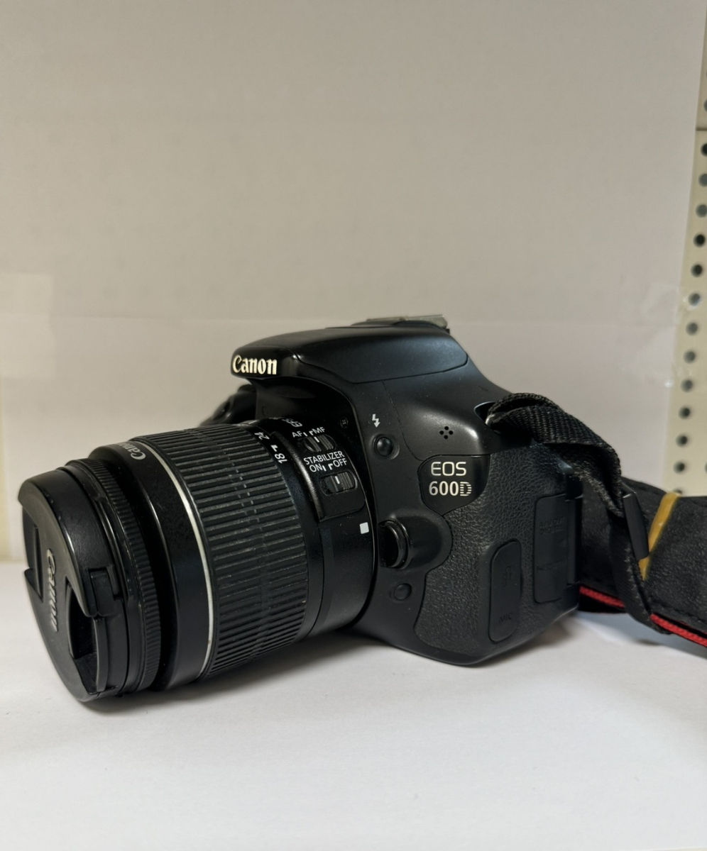 Canon EOS 600D - 2390 lei