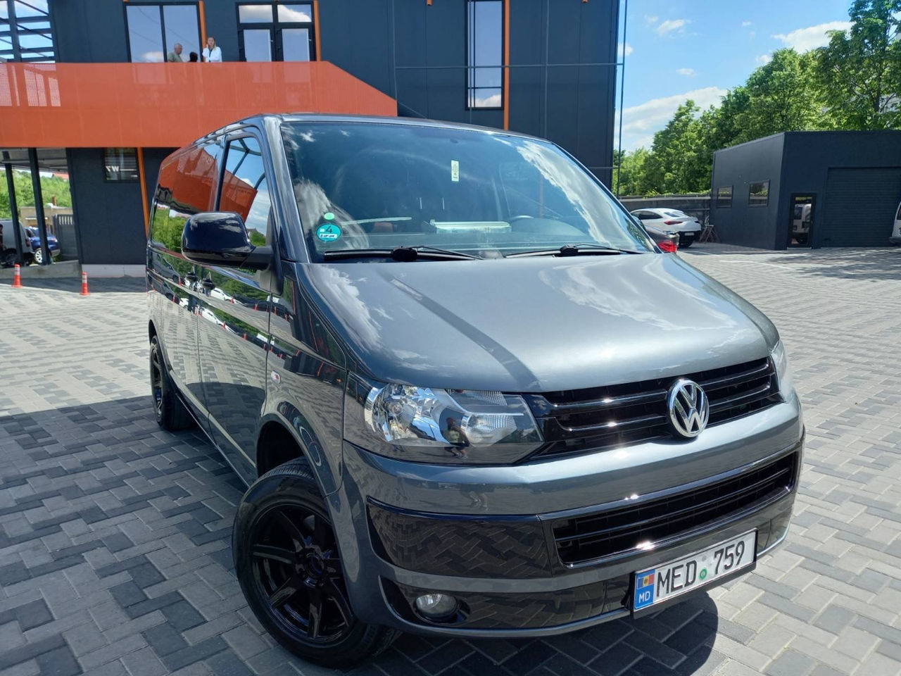 Volkswagen T5+ 4x4 an. 2011 cu rulaj, Diesel, 14800