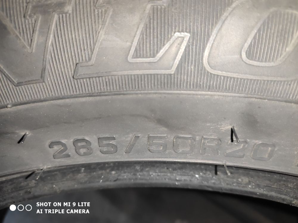 285/50 R20 Dunlop