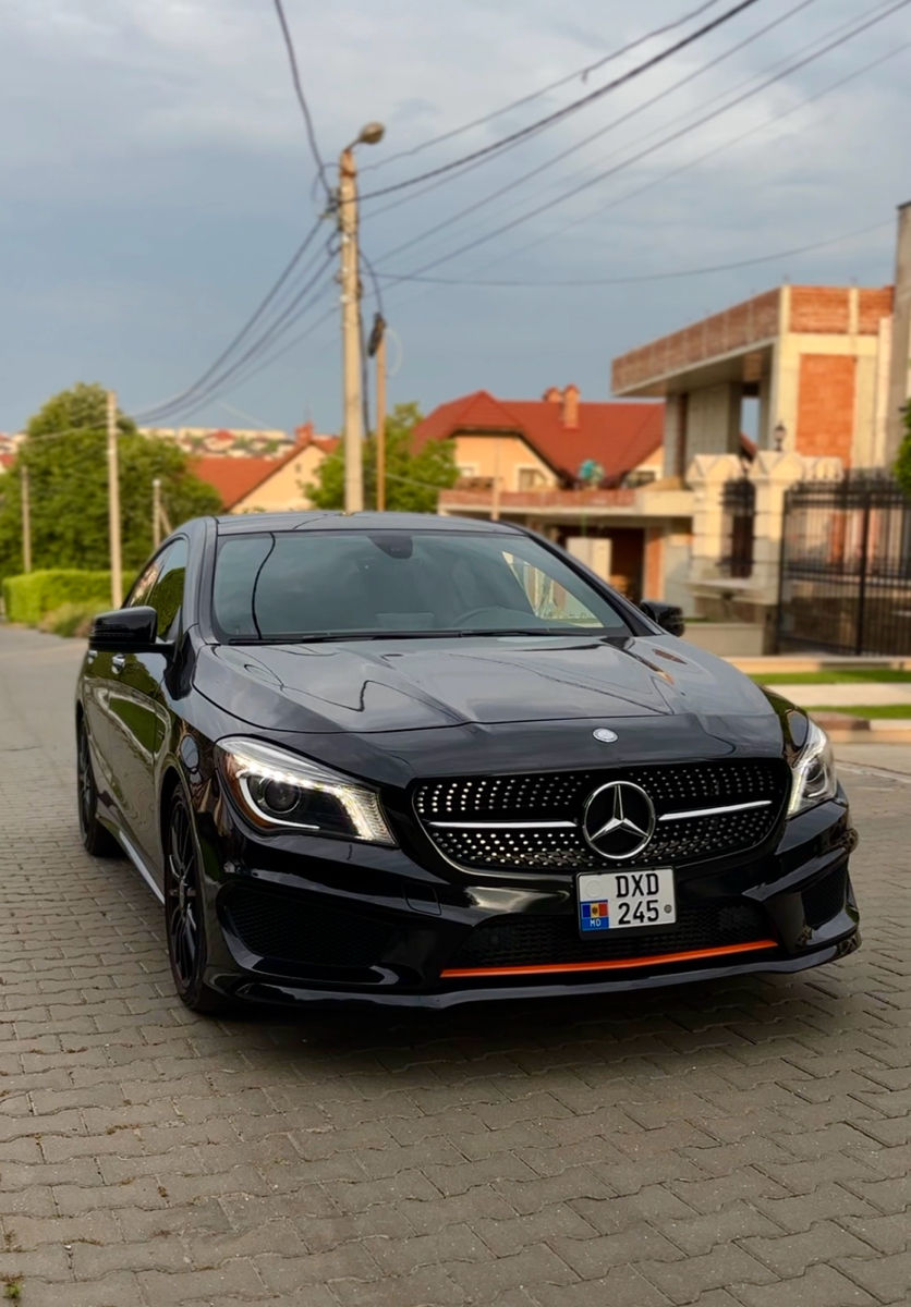 Mercedes CLA an. 2015 cu rulaj 135000 km, Benzină, 15999