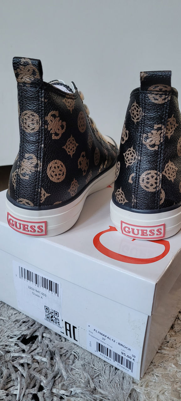 ghete , bascheti Guess Original