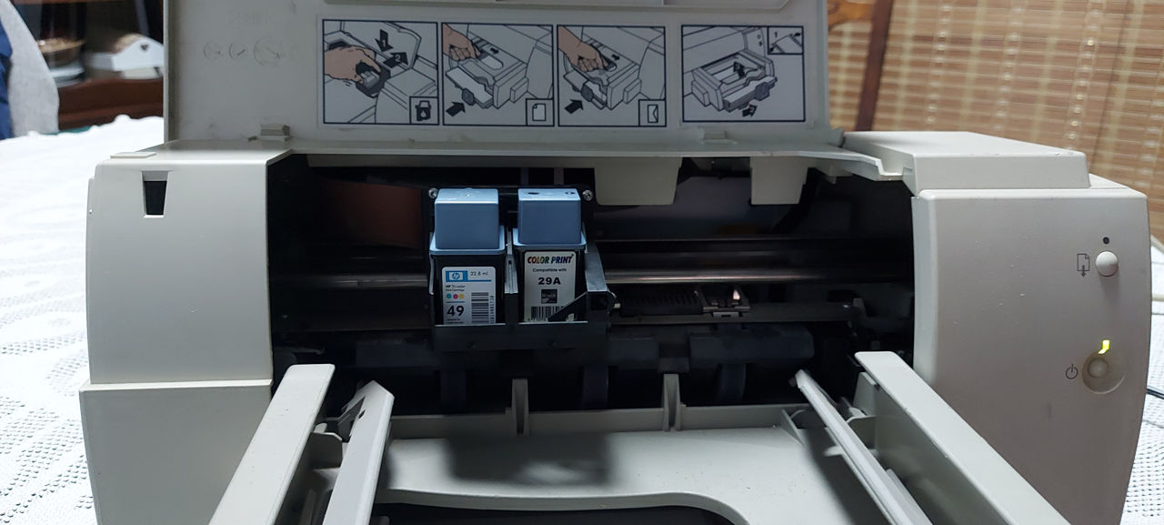 Hewlett Packard deskjet 690C Color