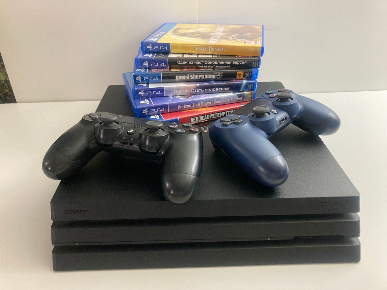 Sony Playstation 4 Pro 1TB / PSP4 Pro