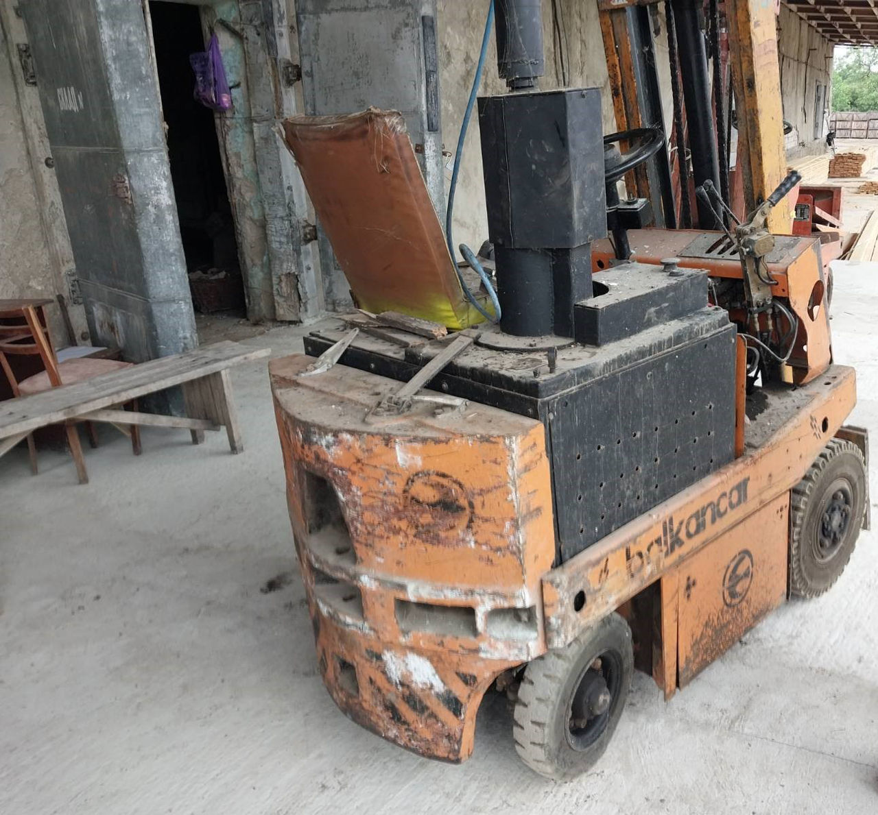 Продажа электрокаров balkancar, Stivuitor