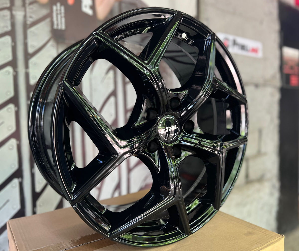 5x114.3 R18 Rial Salento