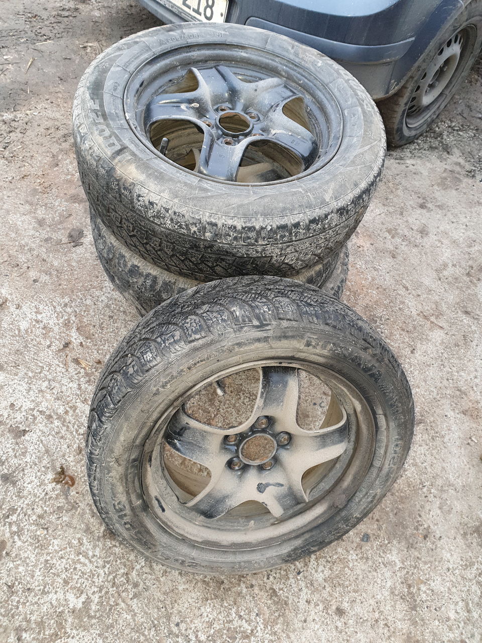 Vind diskuri cu anvelope r16