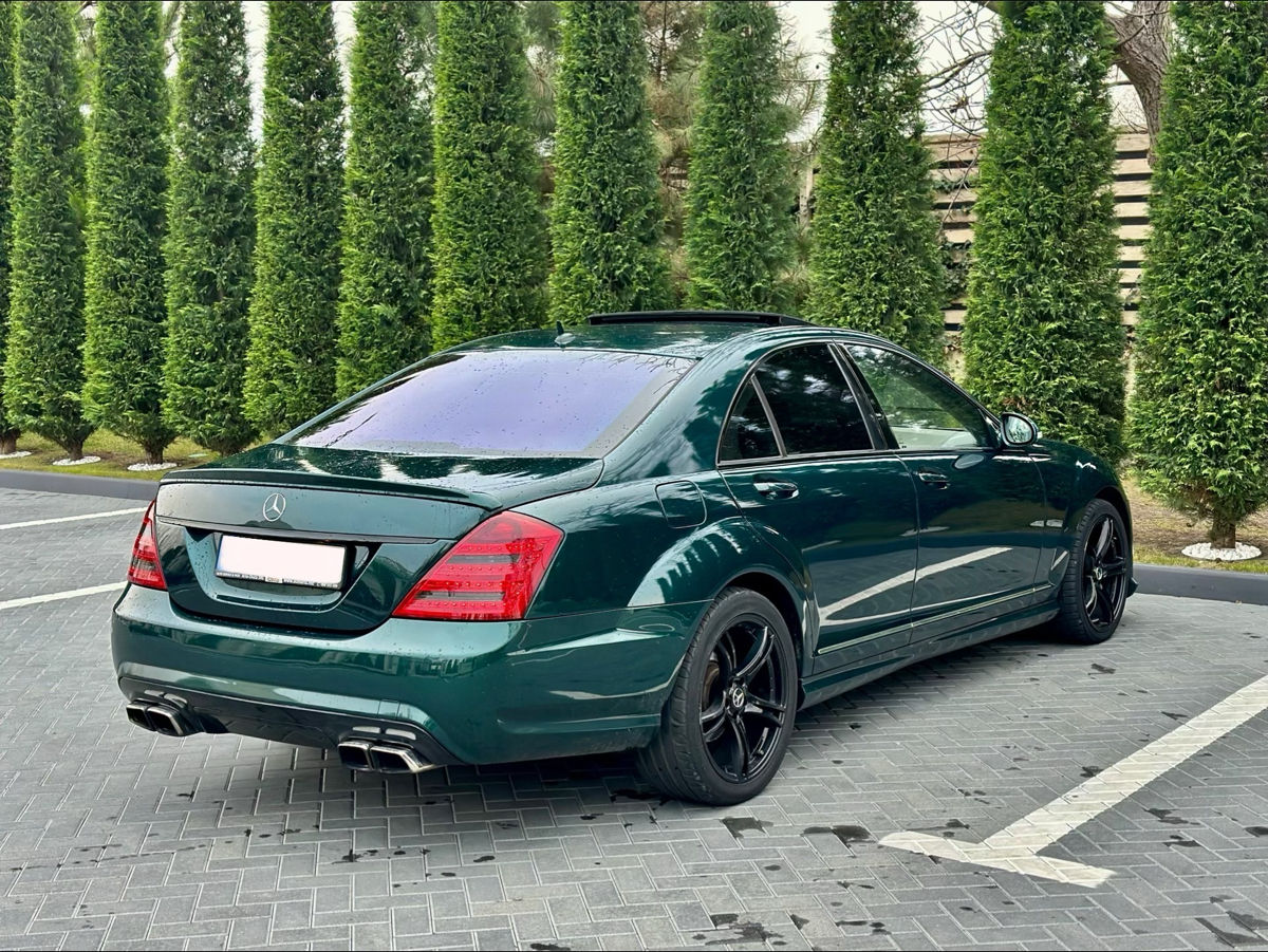 Mercedes S-Class