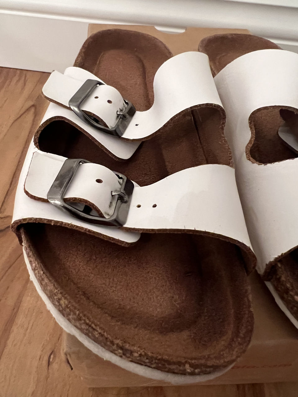 Șlapi piele naturală