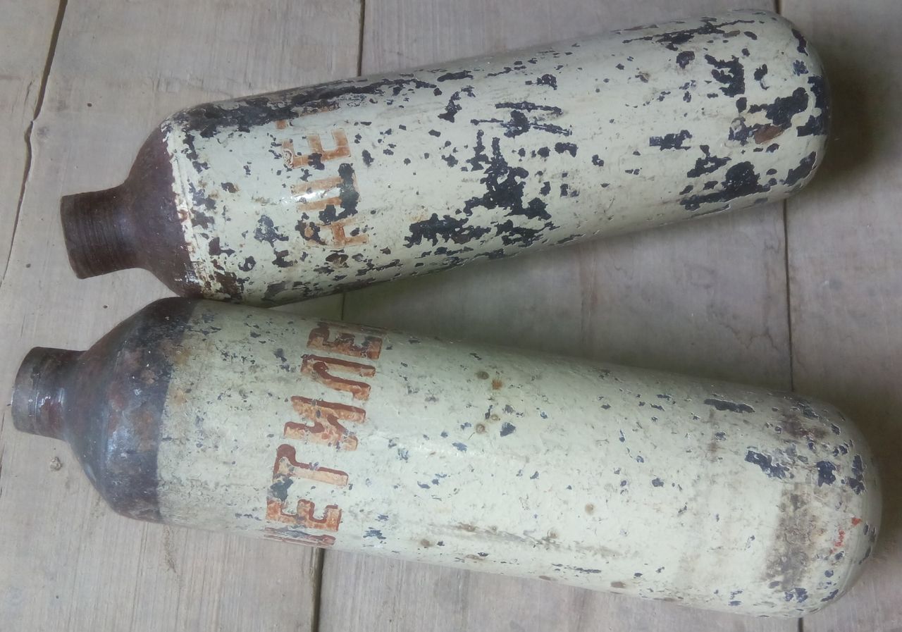 Баллон для ацетилена. Баллон сифона для газировки. Баллон для газа