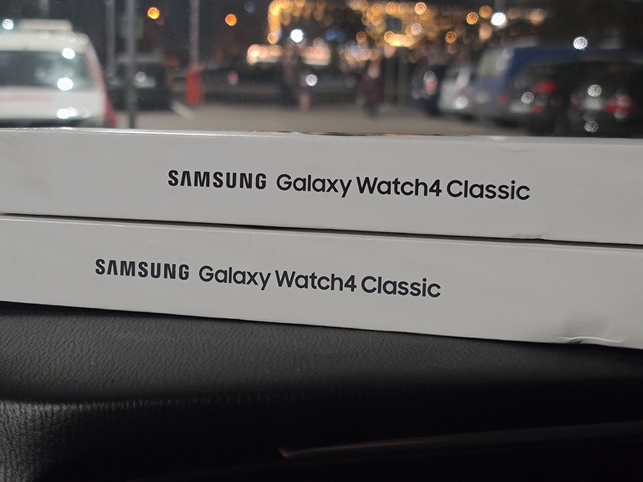 Samsung SM-R880 Galaxy Watch4 Classic 42mm - 200 euro 46mm - 235 euro
