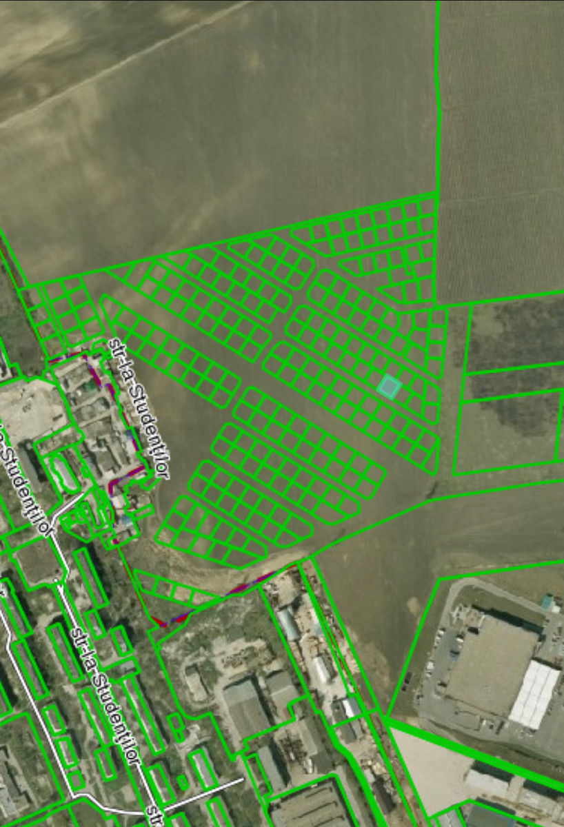 Vind sau schimb teren pentru constructii