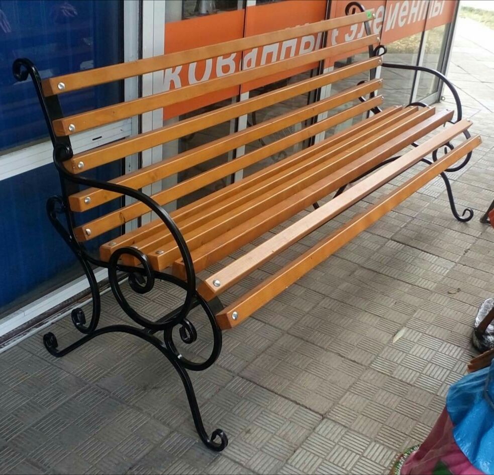 Lucrari din metal forjat ( металлические изделия из кованого)