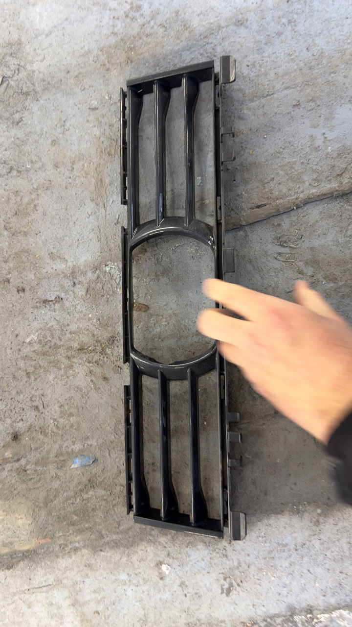 Решетка бампера bmw 5 g30 кронштейн бампера внутренний bmw 5 g30