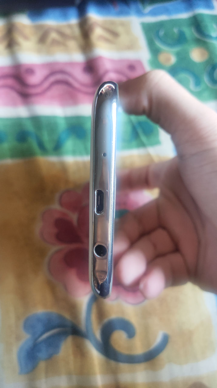 Продам Samsung J5 + Samsung c3322i