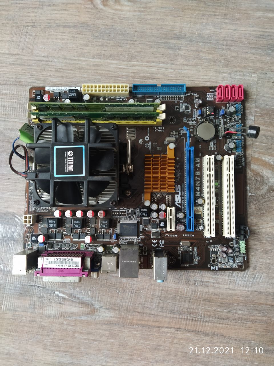 Motherboard AM2+ (ASUS M4N78-AM), 2Gb RAM DDR2-800, Sempron 140 - 300 lei