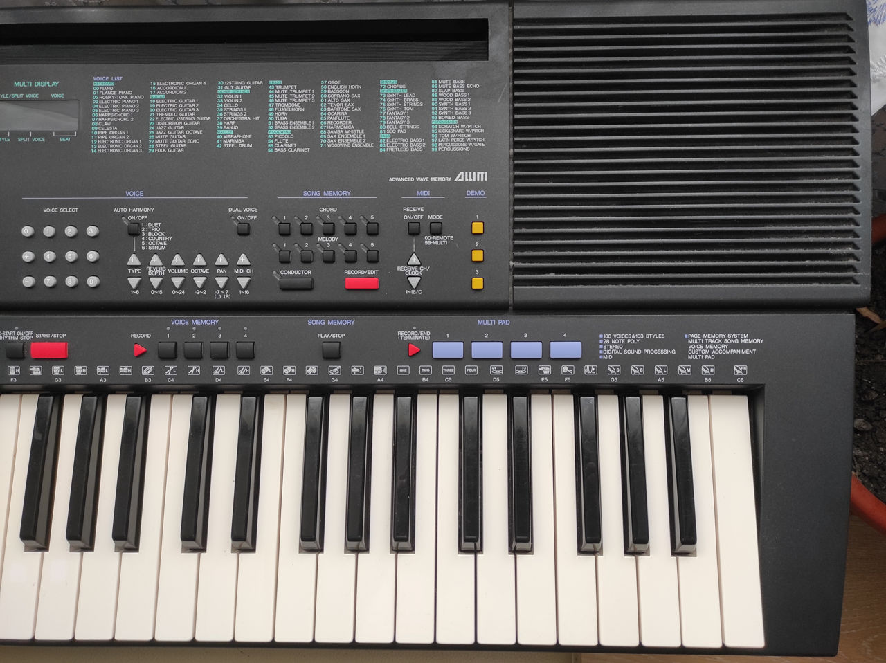 Sintezator"Yamaha PSR-500"