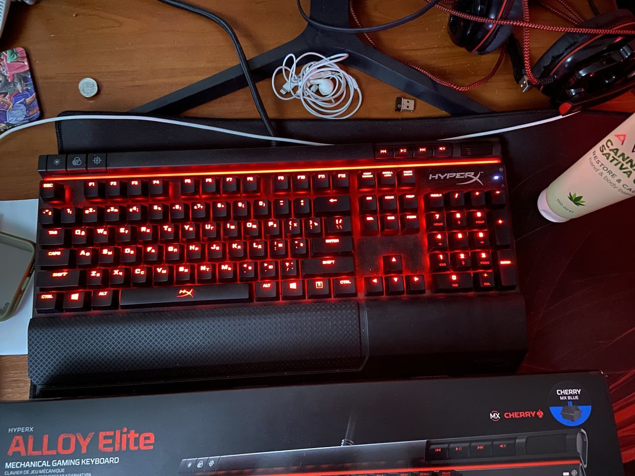 HyperX alloy elite mechanical keyboard