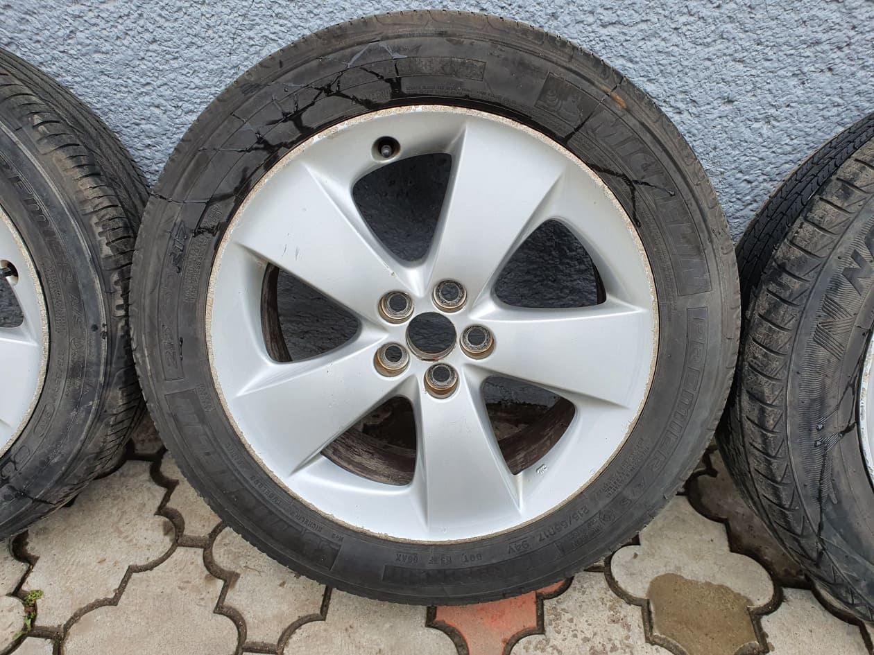 215/55/r17 jante 17 5x100 Prius