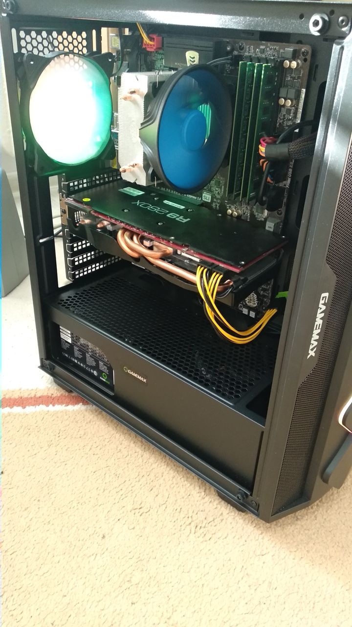 i5 3.8 Ghz/RAM 16 GB/Radeon R9 280X 3 GB/SSD 250 Gb + HDD 1 Tb/Wi-Fi ...