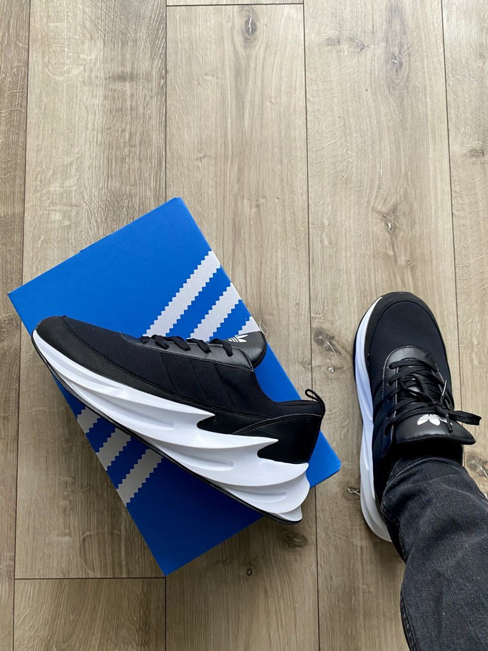 Adidas Sharks Black/White Unisex