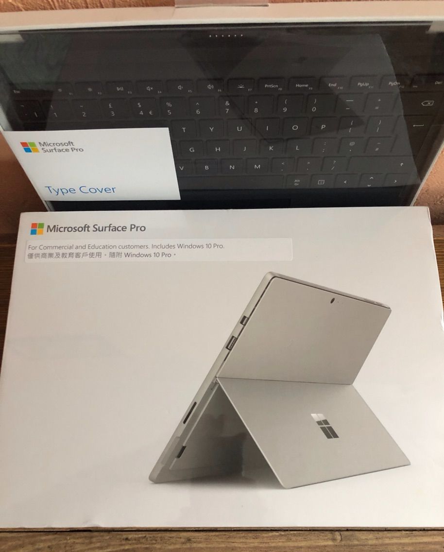 Microsoft Surface Pro 6 + keyboard