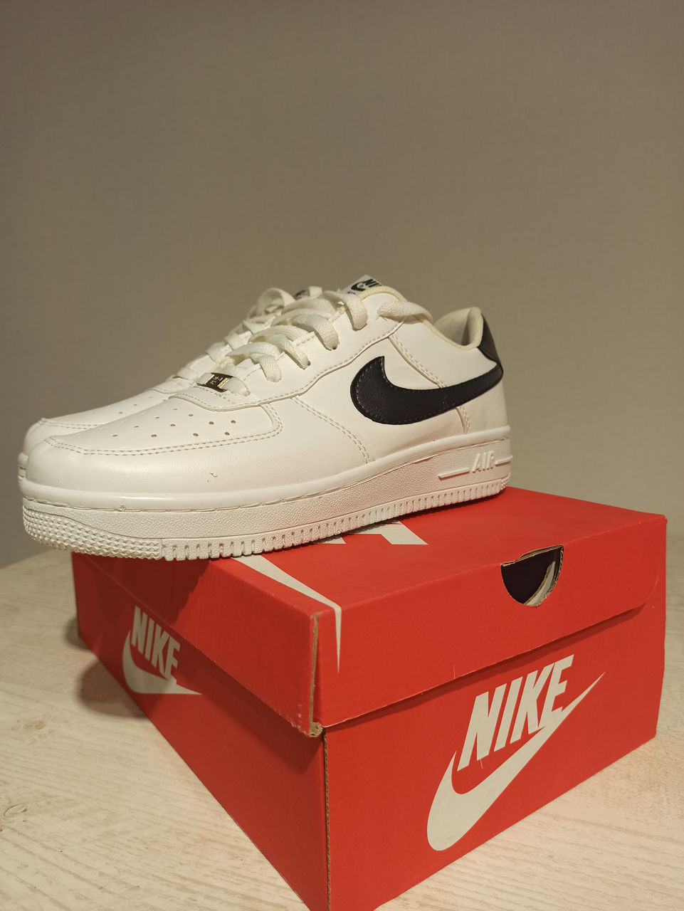 Nike Air Force 1 original 100% de pe siteul Nike