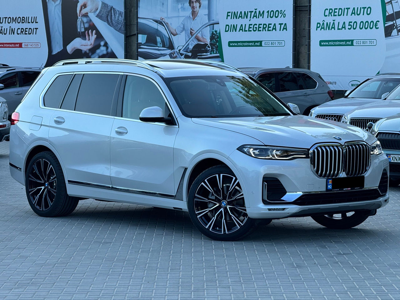 BMW X7 an. 2021 cu rulaj 23733 km, Benzină, 54999