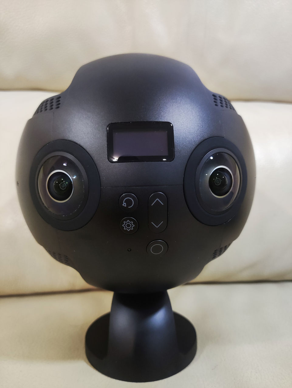 VR Камера Insta 360 Pro