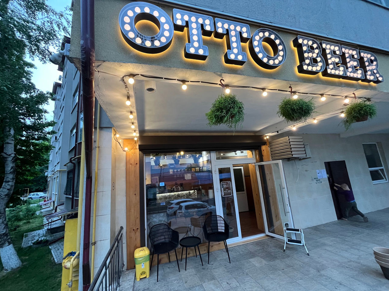 Magazin - bar "OTTO BEER"