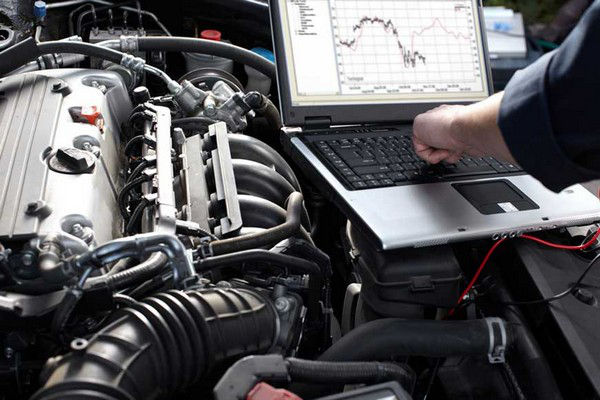 Diagnoza auto computerizata