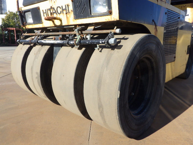 Compactor hitachi rt30 de vânzare