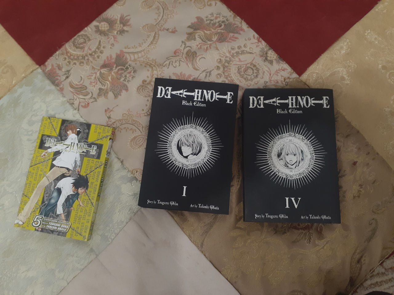 Vand manga "Attack on titan" "Jujutsu Kaisen" "Deadmen Wonderland ...