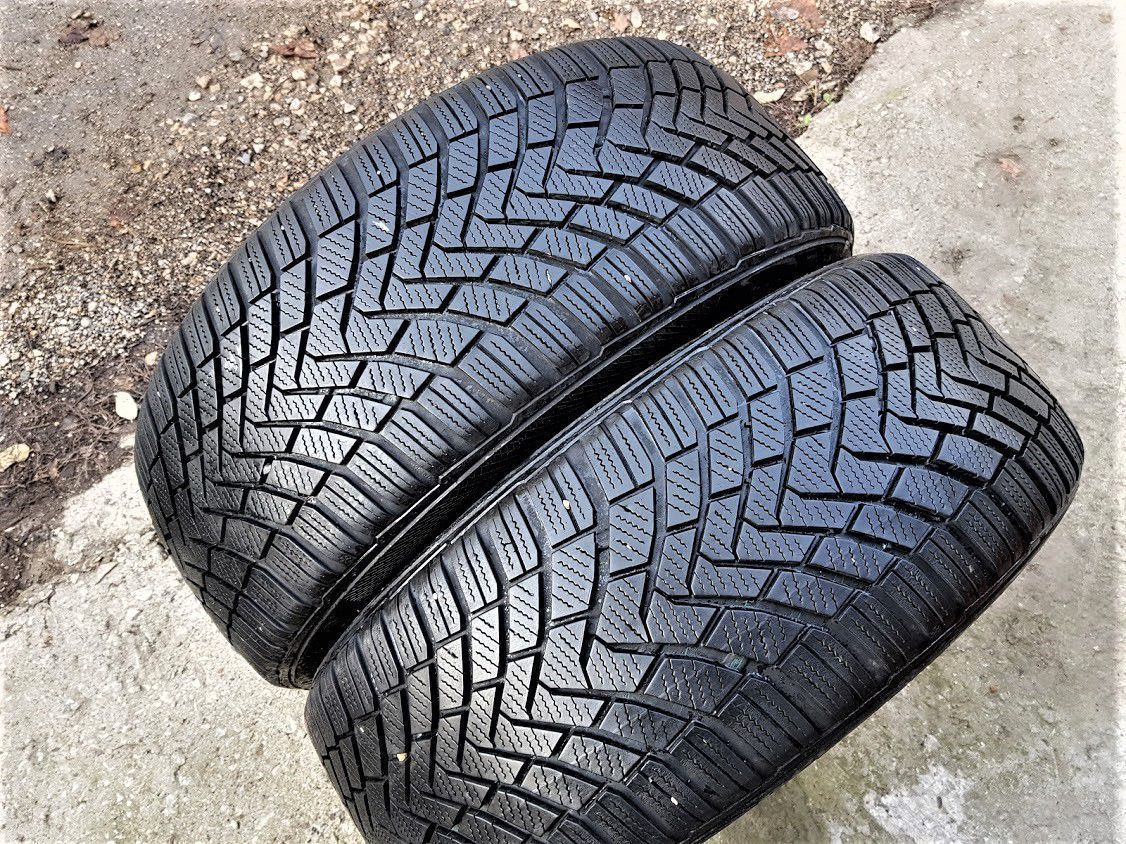 215 55 R16 Continental