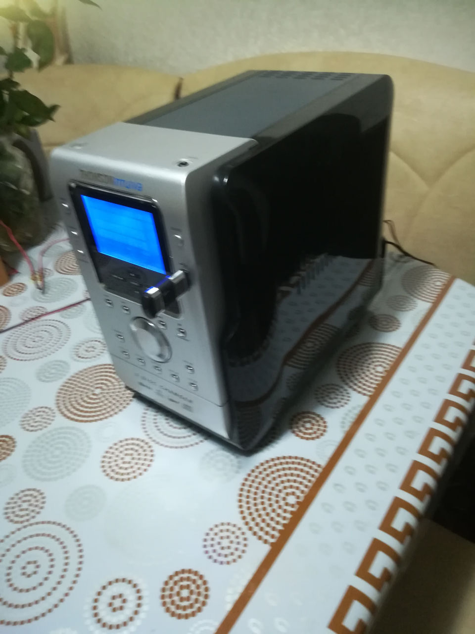 Thomson Intuiva AM/FM RDS Receiver. wireless/mp3/5CD/usb