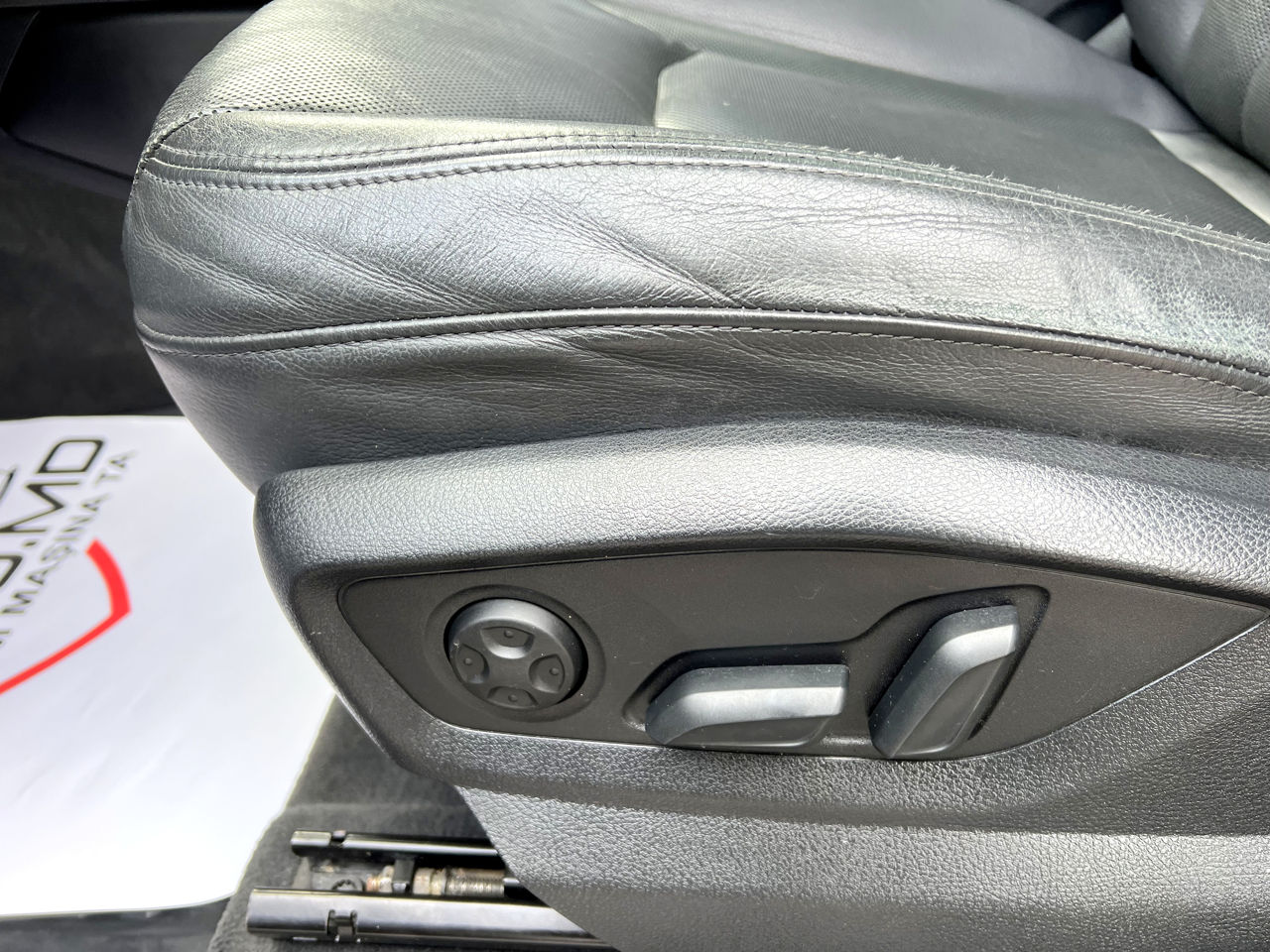 Audi Q7 an. 2017 cu rulaj 171000 mi, Benzină, 20999