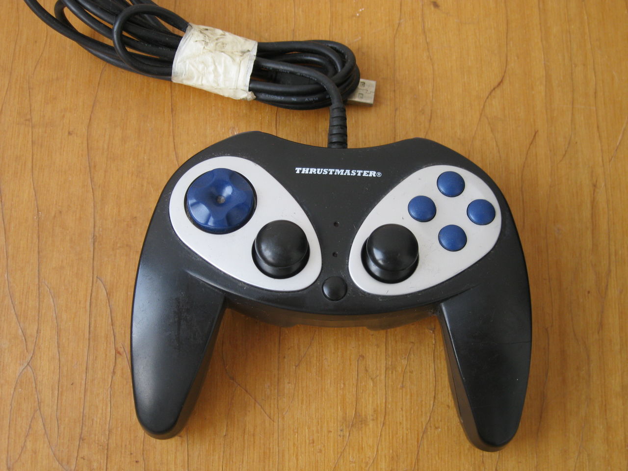 Thrustmaster Dual Analog 3