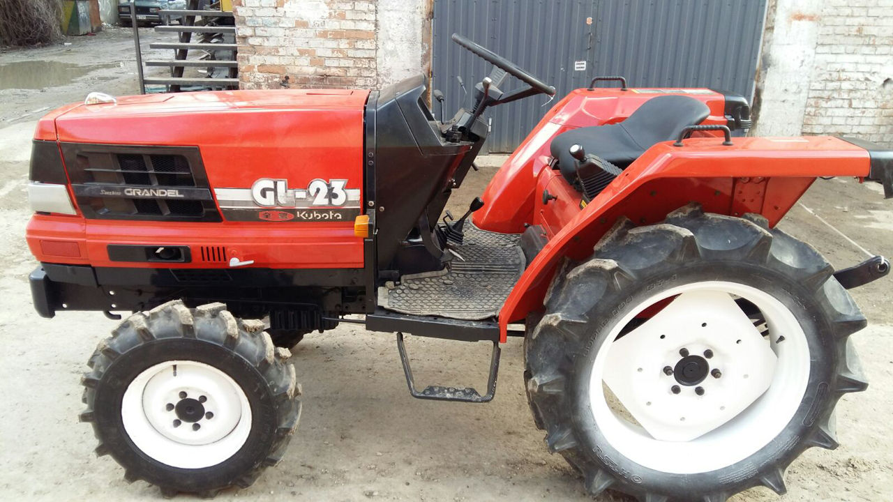 Tractor japonez Kubota GL23