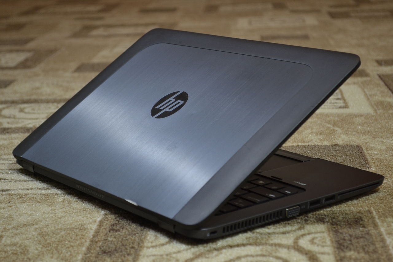 HP ZBook 14u G2/ Core I5 5300U/ 8Gb Ram/ FirePro M4150/ 160Gb SSD!!!