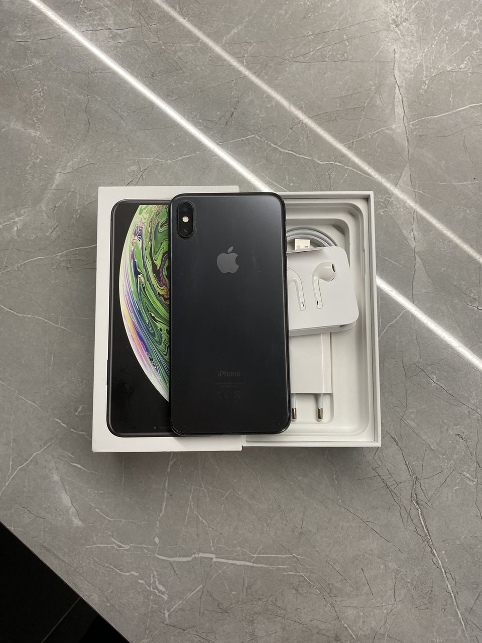 Iphone xs max 64gb space gray ideal 10/10