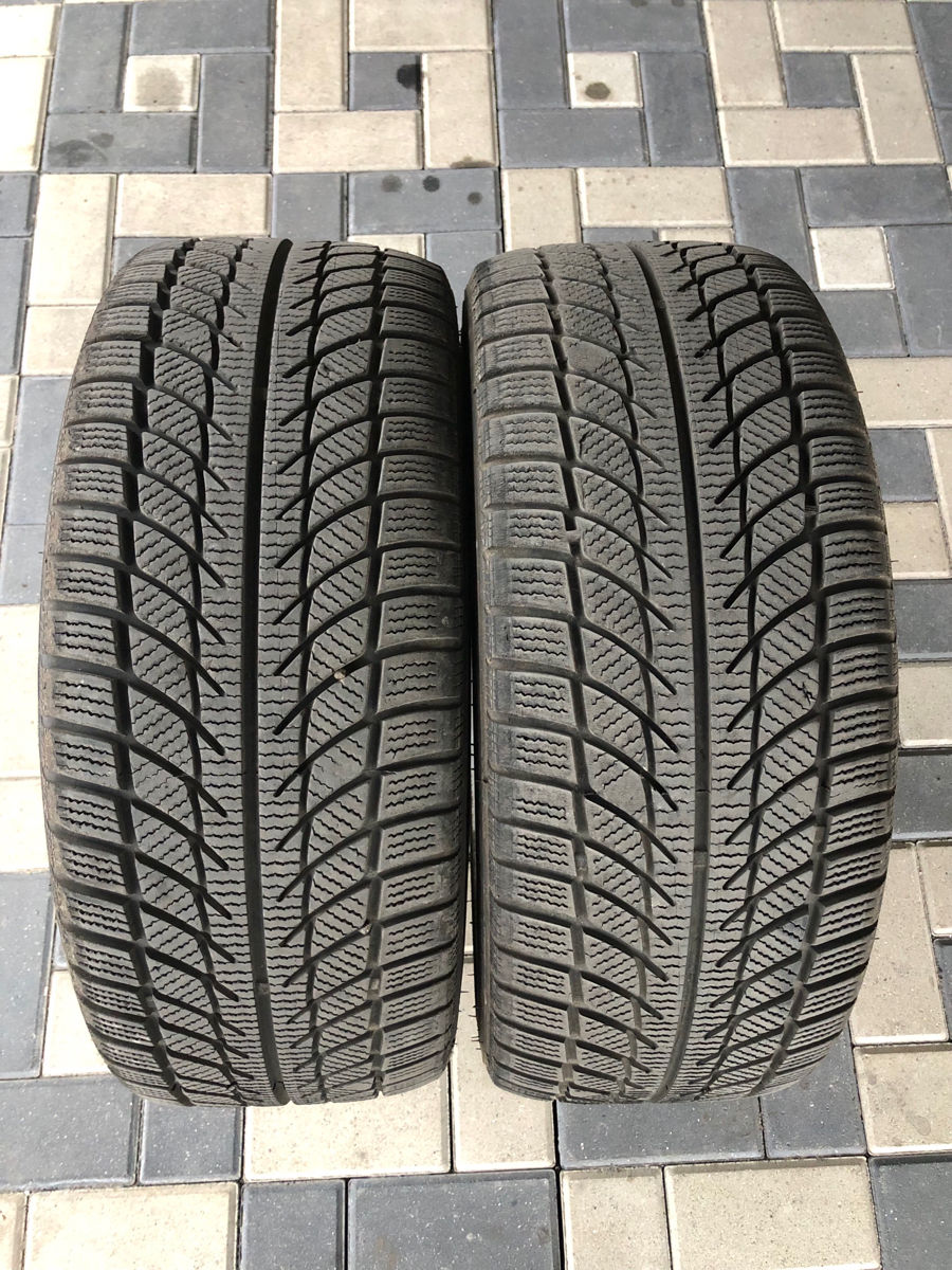 Doua anvelope de iarna 225/40/R18