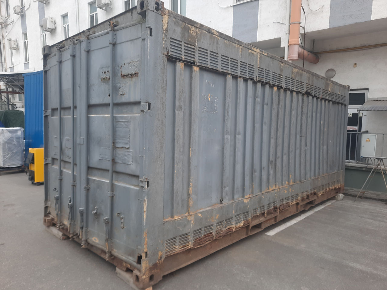Container maritim 6 metri 1600 euro