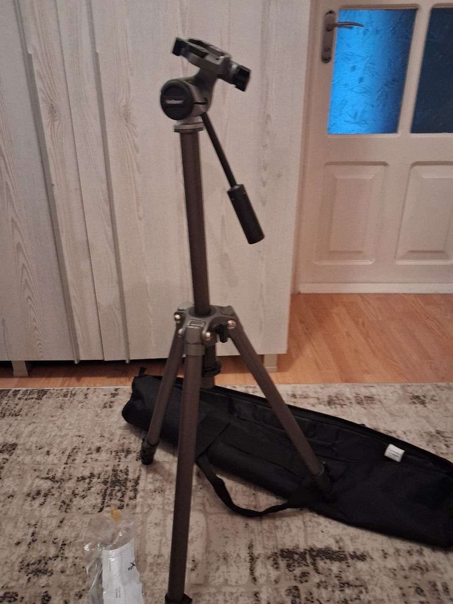 Stativ pentru camera foto