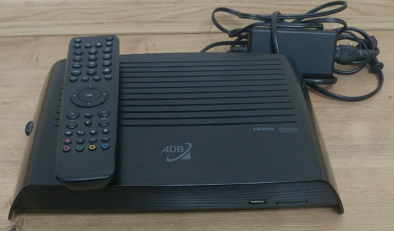 Media BOX ADB-2721W